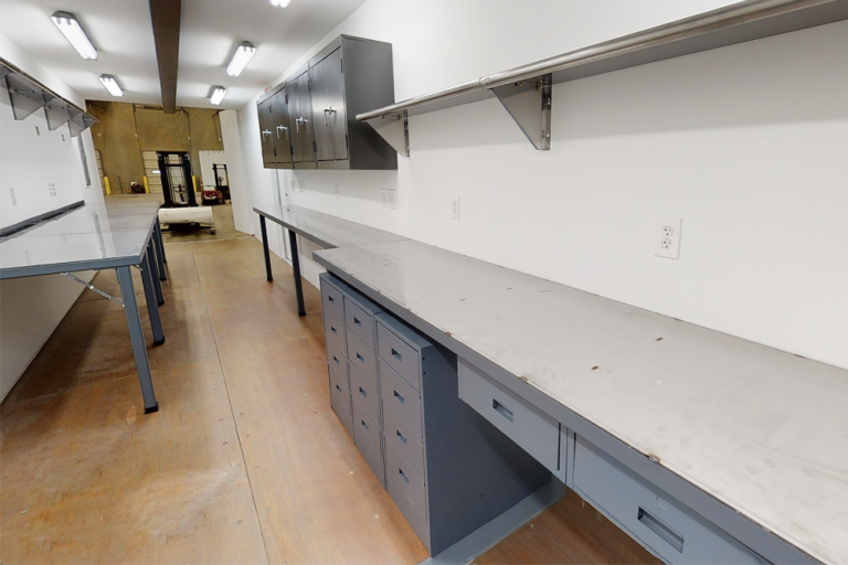 Shipping Container Workshops | 10ft or 20ft or 40ft | BMarko