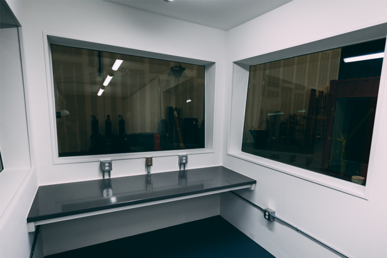 Shipping Container Workshops | 10ft or 20ft or 40ft | BMarko